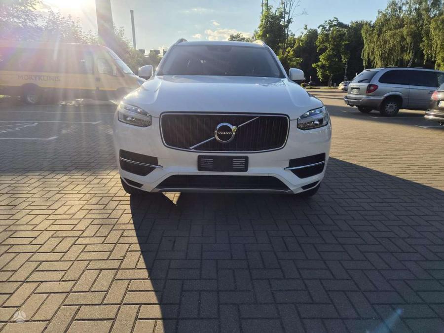 White Volvo XC90 2016 in Birstonas, with an engine capacity of 1.97 L and mileage of 185 thousand km for 17700 €, photo 18 on AUTOMOTO.COM.LV