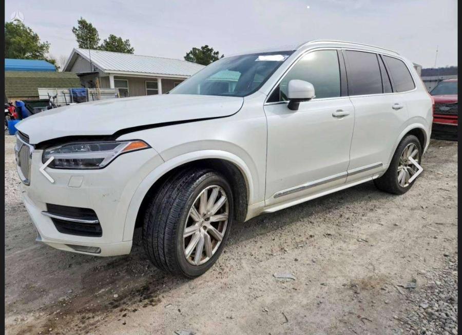 Белый Вольво ХС90 2016 в Клайпеда, объемом двигателя 1.97 л и пробегом 247 тыс. км за 10750 €, фото 3 на AUTOMOTO.COM.LV