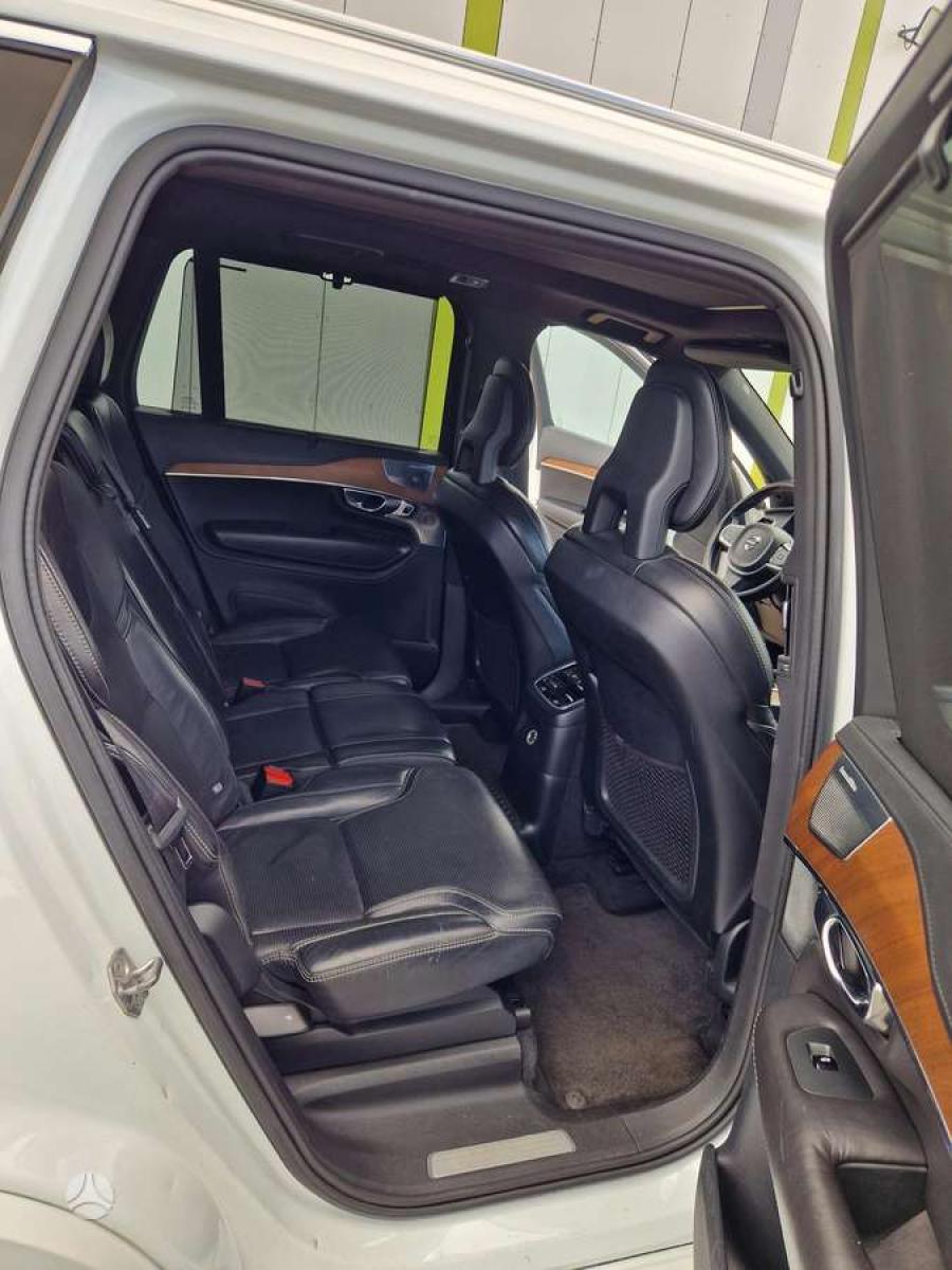 Balts Volvo XC90 2016 Klaipėda, ar dzinēja tilpumu 1.97 L un nobraukumu 250 tūkst. km par 19900 €, foto 16 vietnē AUTOMOTO.COM.LV