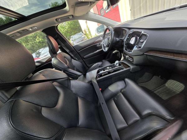Balts Volvo XC90 2016 Viļņa, ar dzinēja tilpumu 1.97 L un nobraukumu 209 tūkst. km par 20500 €, foto 3 vietnē AUTOMOTO.COM.LV