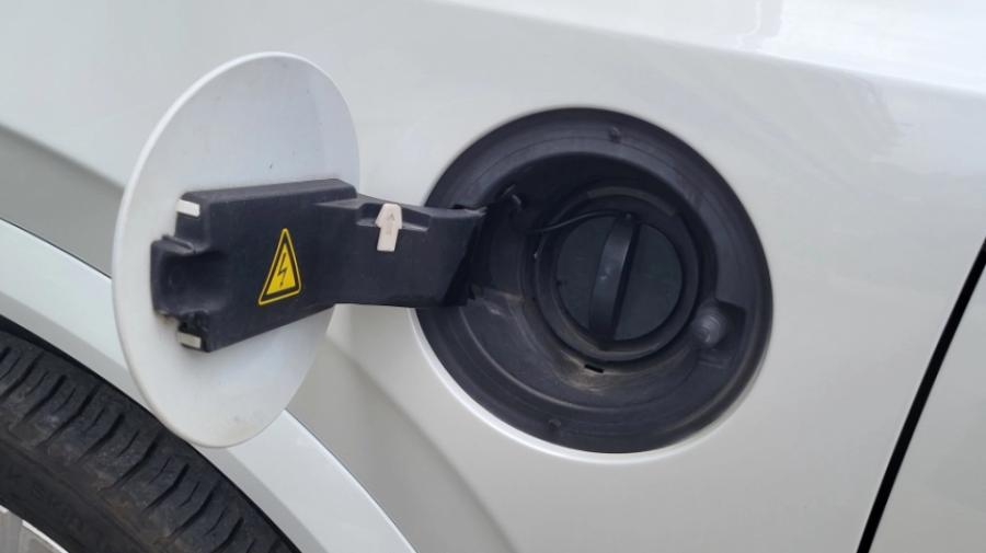 Balts Volvo XC90 2016 Rīga, ar dzinēja tilpumu 2.00 L un nobraukumu 233 tūkst. km par 25900 €, foto 13 vietnē AUTOMOTO.COM.LV