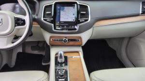 Balts Volvo XC90 2016 Rīga, ar dzinēja tilpumu 2.00 L un nobraukumu 233 tūkst. km par 25900 €, foto 18 vietnē AUTOMOTO.COM.LV