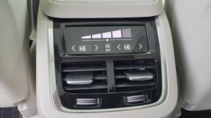 Balts Volvo XC90 2016 Rīga, ar dzinēja tilpumu 2.00 L un nobraukumu 233 tūkst. km par 25900 €, foto 33 vietnē AUTOMOTO.COM.LV