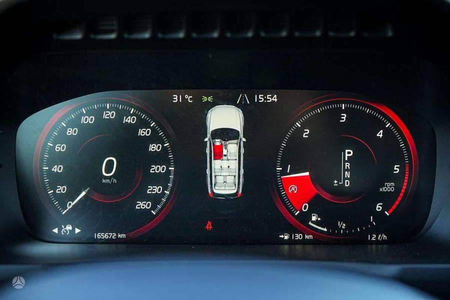 Balts Volvo XC90 2016 Marijampole, ar dzinēja tilpumu 1.97 L un nobraukumu 166 tūkst. km par 24350 €, foto 25 vietnē AUTOMOTO.COM.LV