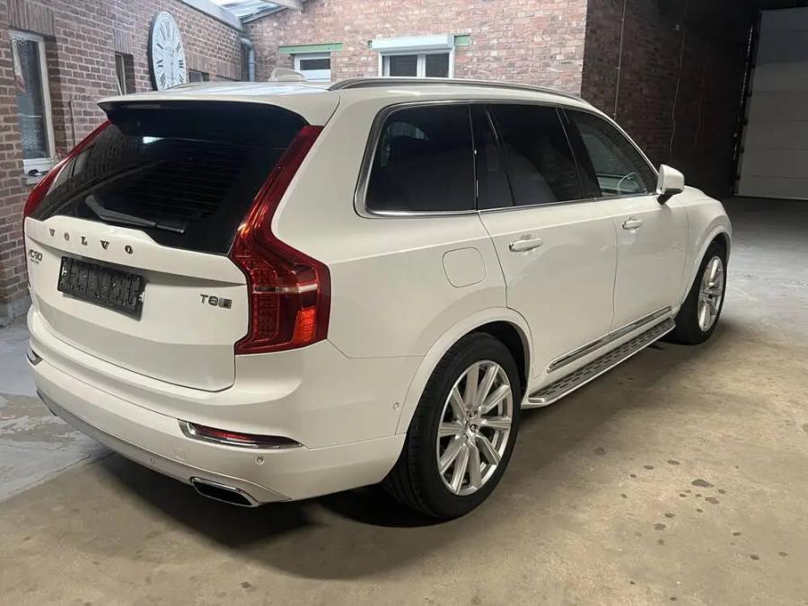 Balts Volvo XC90 2016 Rīga, ar dzinēja tilpumu 2.00 L un nobraukumu 230 tūkst. km par 24995 €, foto 5 vietnē AUTOMOTO.COM.LV
