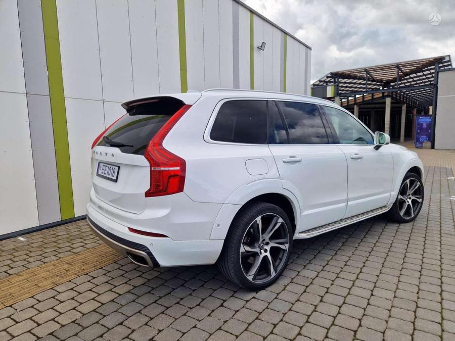 White Volvo XC90 2016 in Klaipeda, with an engine capacity of 1.97 L and mileage of 250 thousand km for 18850 €, photo 16 on AUTOMOTO.COM.LV