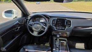 Balts Volvo XC90 2016 Viļņa, ar dzinēja tilpumu 2.00 L un nobraukumu 369 tūkst. km par 15750 €, foto 13 vietnē AUTOMOTO.COM.LV