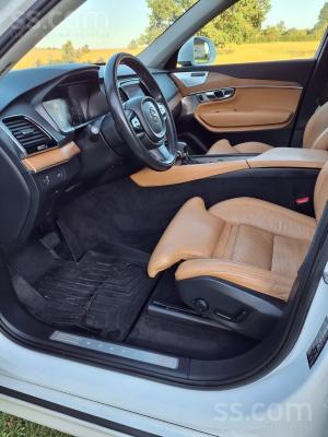 Balts Volvo XC90 2016 Rīga, ar dzinēja tilpumu 2.00 L un nobraukumu 363 tūkst. km par 14400 €, foto 9 vietnē AUTOMOTO.COM.LV