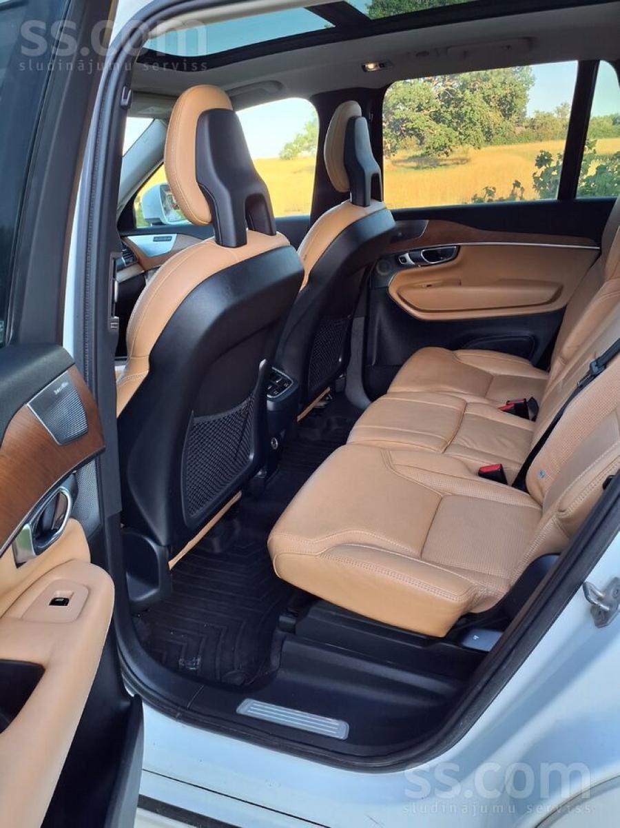 Balts Volvo XC90 2016 Rīga, ar dzinēja tilpumu 2.00 L un nobraukumu 363 tūkst. km par 14400 €, foto 13 vietnē AUTOMOTO.COM.LV