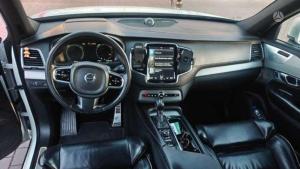 White Volvo XC90 2016 in Kaunas, with an engine capacity of 2.00 L and mileage of 249 thousand km for 23450 €, photo 7 on AUTOMOTO.COM.LV