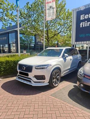 White Volvo XC90 2016 in Kaunas, with an engine capacity of 2.00 L and mileage of 249 thousand km for 23450 €, photo 10 on AUTOMOTO.COM.LV