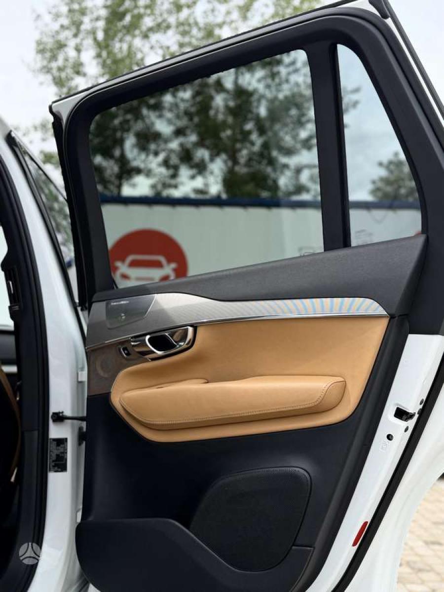 Balts Volvo XC90 2016 Tauragė, ar dzinēja tilpumu 1.97 L un nobraukumu 176 tūkst. km par 22900 €, foto 42 vietnē AUTOMOTO.COM.LV