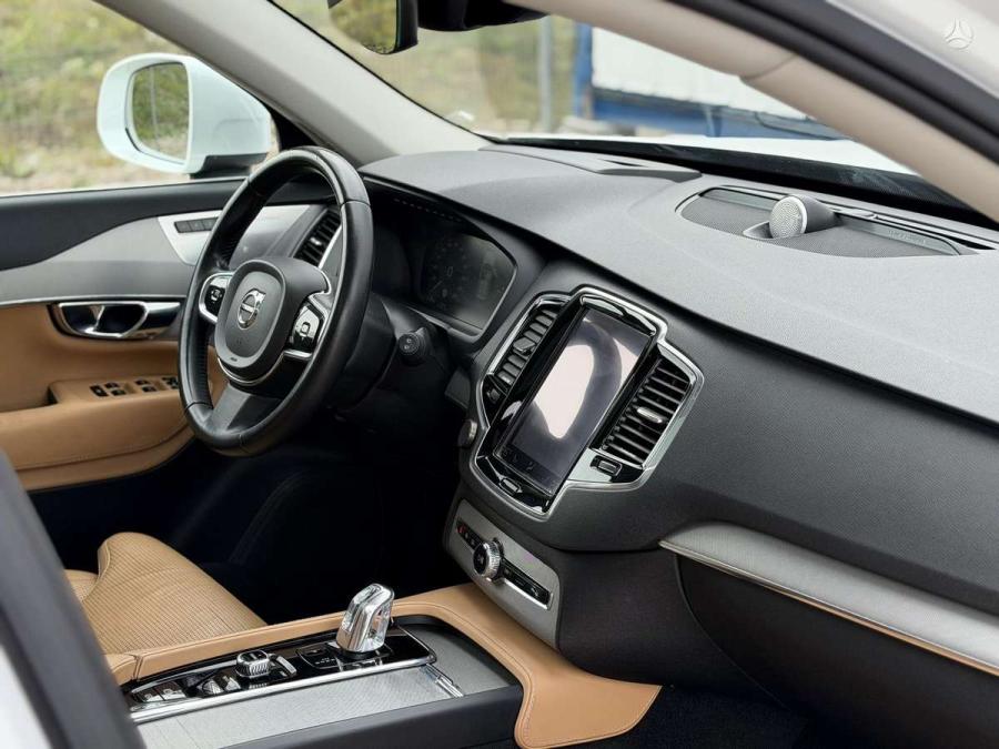 Balts Volvo XC90 2016 Tauragė, ar dzinēja tilpumu 1.97 L un nobraukumu 176 tūkst. km par 22900 €, foto 46 vietnē AUTOMOTO.COM.LV