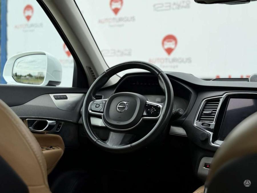 Balts Volvo XC90 2016 Tauragė, ar dzinēja tilpumu 1.97 L un nobraukumu 176 tūkst. km par 22900 €, foto 50 vietnē AUTOMOTO.COM.LV