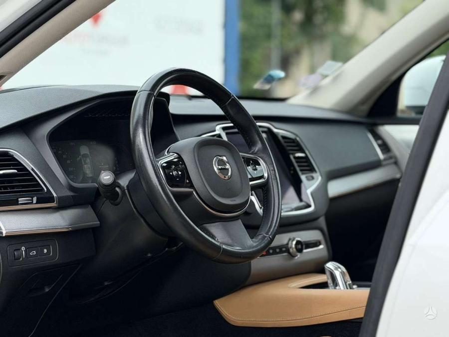 Balts Volvo XC90 2016 Tauragė, ar dzinēja tilpumu 1.97 L un nobraukumu 176 tūkst. km par 22900 €, foto 52 vietnē AUTOMOTO.COM.LV