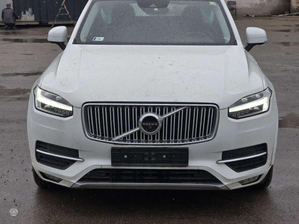 White Volvo XC90 2016 in Silale, with an engine capacity of 2.50 L and mileage of 397 thousand km for 12000 €, photo 1 on AUTOMOTO.COM.LV