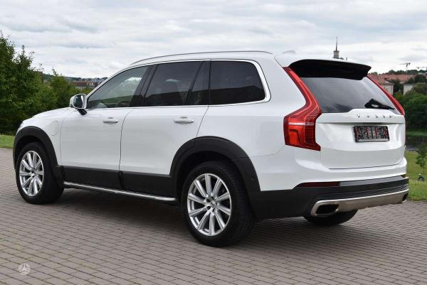 Balts Volvo XC90 2016 Viļņa, ar dzinēja tilpumu 1.97 L un nobraukumu 208 tūkst. km par 19000 €, foto 7 vietnē AUTOMOTO.COM.LV