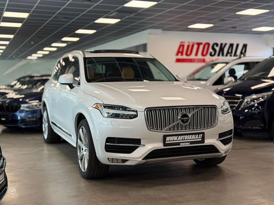 White Volvo XC90 2016 in Klaipeda, with an engine capacity of 1.97 L and mileage of 190 thousand km for 23950 €, photo 4 on AUTOMOTO.COM.LV