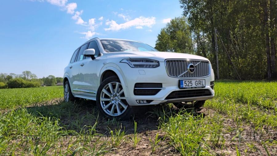 White Volvo XC90 2016 in Parnu, with an engine capacity of 1.97 L and mileage of 170 thousand km for 29000 €, photo 1 on AUTOMOTO.COM.LV