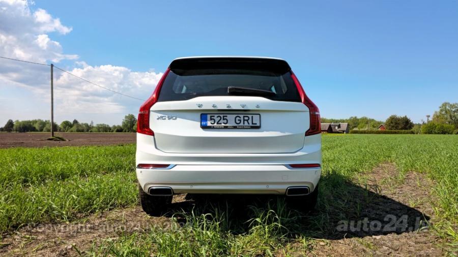 White Volvo XC90 2016 in Parnu, with an engine capacity of 1.97 L and mileage of 170 thousand km for 29000 €, photo 5 on AUTOMOTO.COM.LV