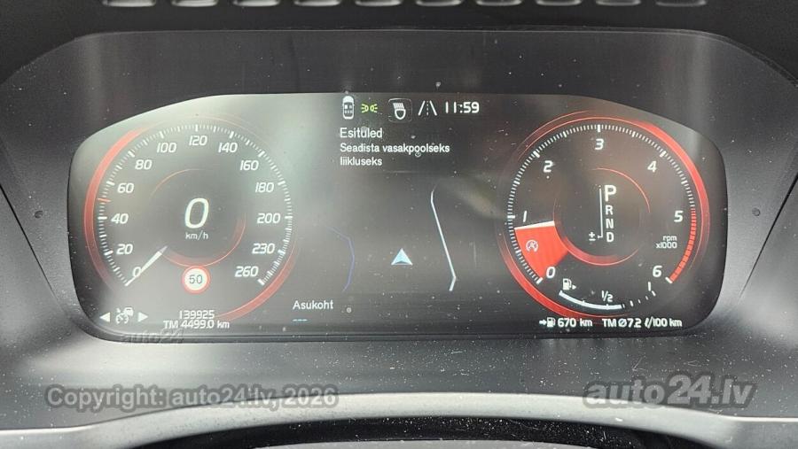 White Volvo XC90 2016 in Parnu, with an engine capacity of 1.97 L and mileage of 170 thousand km for 29000 €, photo 15 on AUTOMOTO.COM.LV