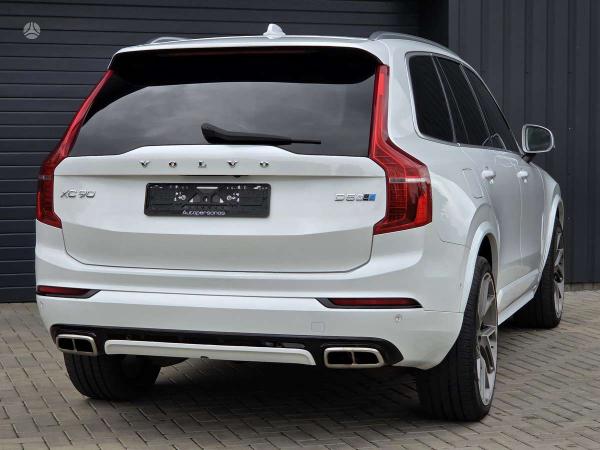 White Volvo XC90 2016 in Kaunas, with an engine capacity of 2.00 L and mileage of 249 thousand km for 23450 €, photo 7 on AUTOMOTO.COM.LV