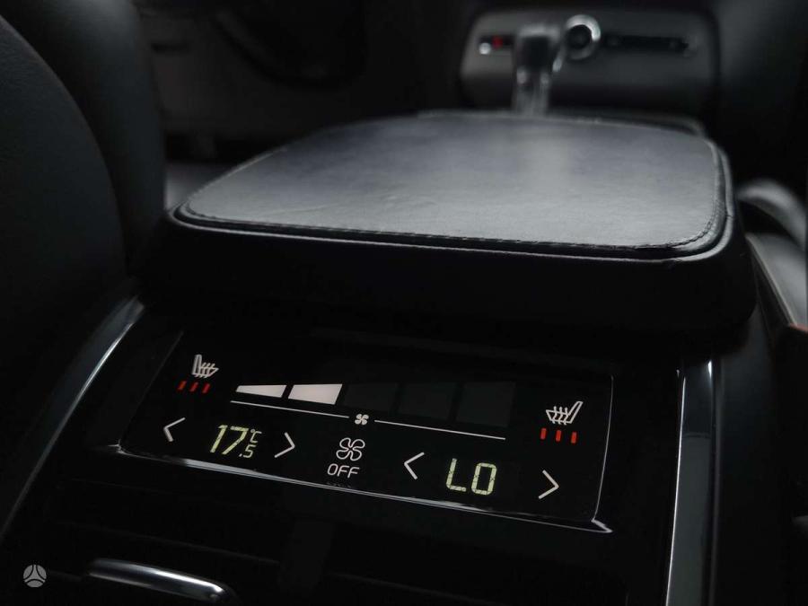 Balts Volvo XC90 2016 Kauņa, ar dzinēja tilpumu 2.00 L un nobraukumu 249 tūkst. km par 23450 €, foto 15 vietnē AUTOMOTO.COM.LV