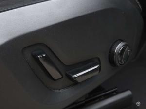 Balts Volvo XC90 2016 Kauņa, ar dzinēja tilpumu 2.00 L un nobraukumu 249 tūkst. km par 23450 €, foto 19 vietnē AUTOMOTO.COM.LV