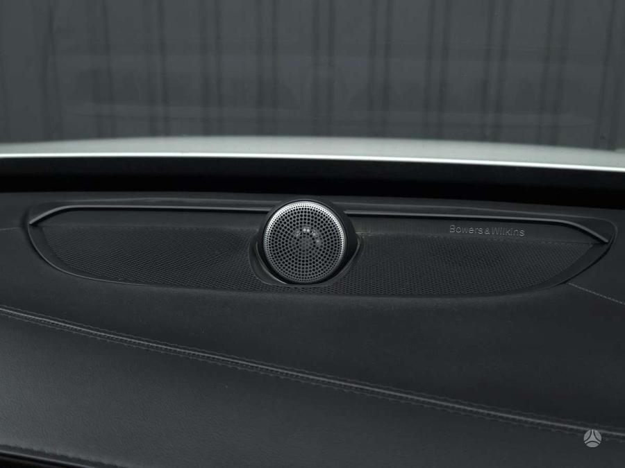 Balts Volvo XC90 2016 Kauņa, ar dzinēja tilpumu 2.00 L un nobraukumu 249 tūkst. km par 23450 €, foto 24 vietnē AUTOMOTO.COM.LV