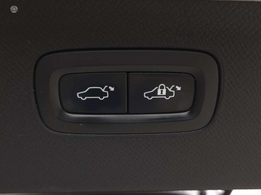Balts Volvo XC90 2016 Kauņa, ar dzinēja tilpumu 2.00 L un nobraukumu 249 tūkst. km par 23450 €, foto 38 vietnē AUTOMOTO.COM.LV