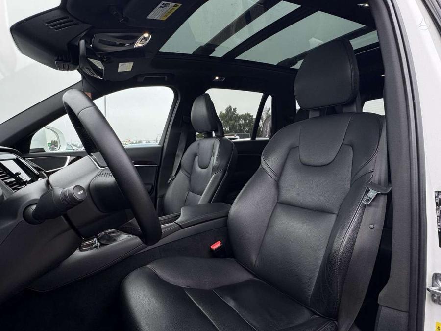 Balts Volvo XC90 2016 Viļņa, ar dzinēja tilpumu 1.97 L un nobraukumu 167 tūkst. km par 17890 €, foto 16 vietnē AUTOMOTO.COM.LV