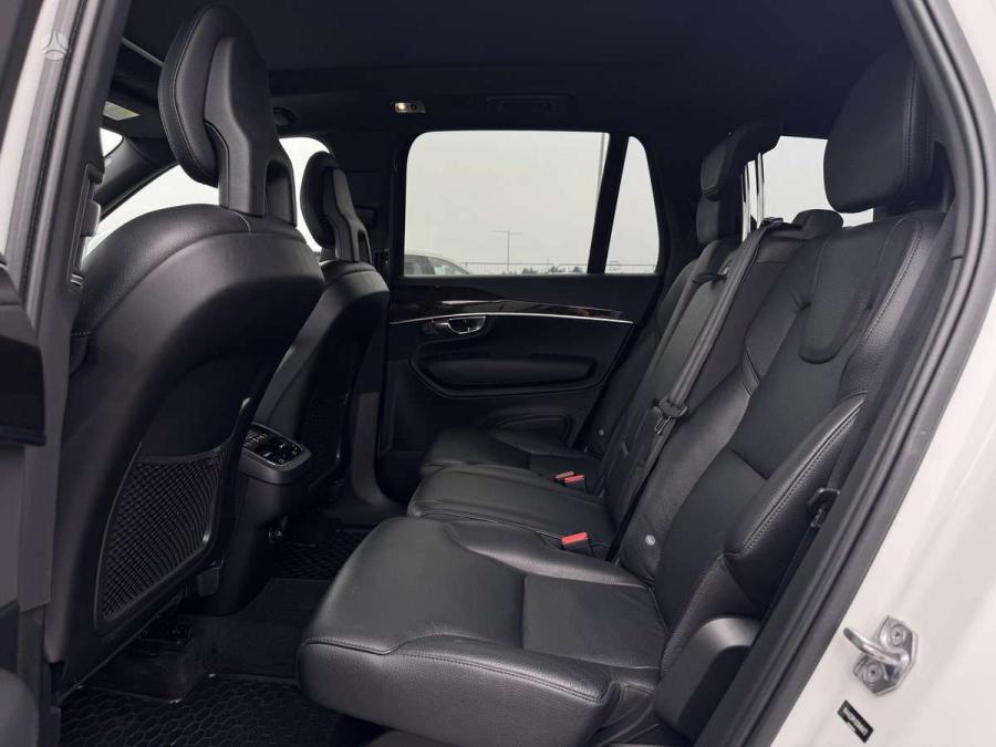 Balts Volvo XC90 2016 Viļņa, ar dzinēja tilpumu 1.97 L un nobraukumu 167 tūkst. km par 17890 €, foto 18 vietnē AUTOMOTO.COM.LV