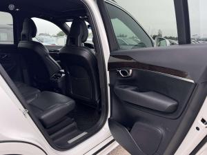 Balts Volvo XC90 2016 Viļņa, ar dzinēja tilpumu 1.97 L un nobraukumu 167 tūkst. km par 17890 €, foto 20 vietnē AUTOMOTO.COM.LV