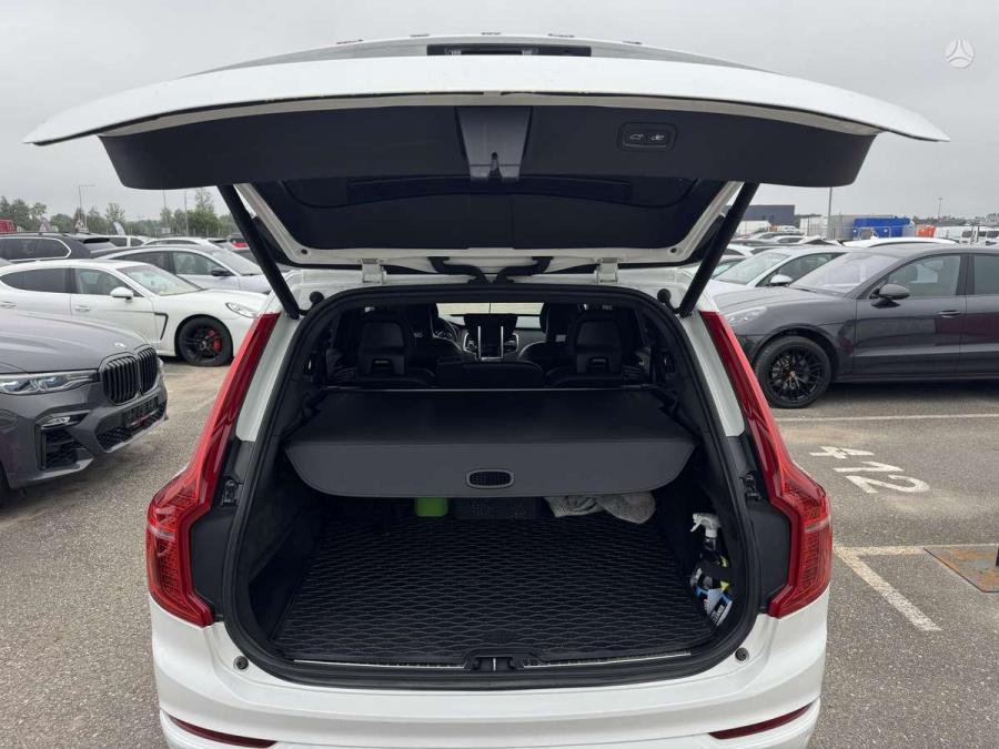 Balts Volvo XC90 2016 Viļņa, ar dzinēja tilpumu 1.97 L un nobraukumu 167 tūkst. km par 17890 €, foto 39 vietnē AUTOMOTO.COM.LV