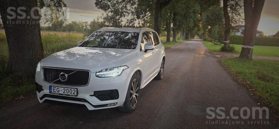 Balts Volvo XC90 2016 Rīga, ar dzinēja tilpumu 2.00 L un nobraukumu 251 tūkst. km par 18500 €, foto 14 vietnē AUTOMOTO.COM.LV