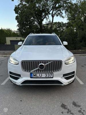 Balts Volvo XC90 2016 Kauņa, ar dzinēja tilpumu 1.97 L un nobraukumu 200 tūkst. km par 19600 €, foto  vietnē AUTOMOTO.COM.LV