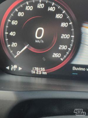 Balts Volvo XC90 2016 Kauņa, ar dzinēja tilpumu 2.00 L un nobraukumu 178 tūkst. km par 23500 €, foto 14 vietnē AUTOMOTO.COM.LV