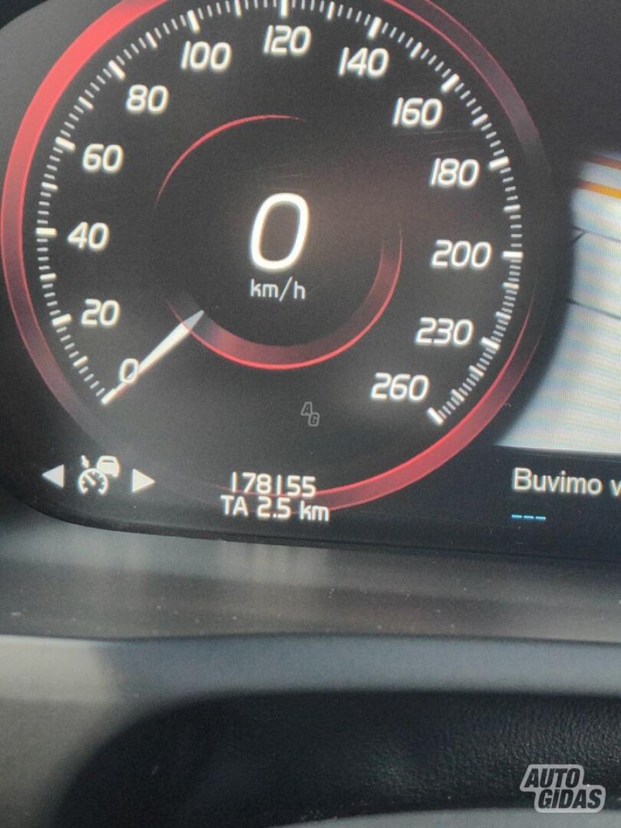 Balts Volvo XC90 2016 Kauņa, ar dzinēja tilpumu 2.00 L un nobraukumu 178 tūkst. km par 23500 €, foto 14 vietnē AUTOMOTO.COM.LV