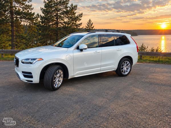 Balts Volvo XC90 2016 Kauņa, ar dzinēja tilpumu 2.00 L un nobraukumu 178 tūkst. km par 22300 €, foto 3 vietnē AUTOMOTO.COM.LV