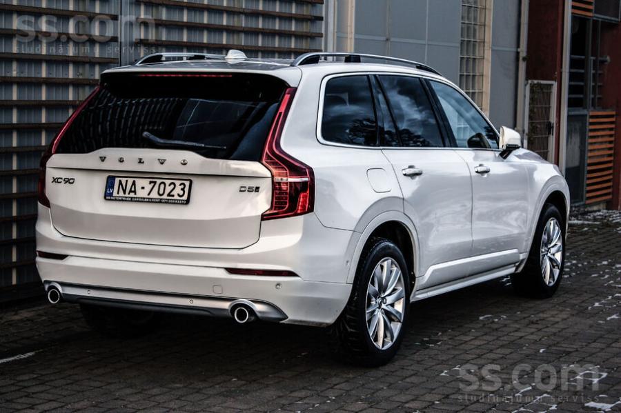Balts Volvo XC90 2017 Rīga, ar dzinēja tilpumu 2.00 L un nobraukumu 0 tūkst. km par 18700 €, foto 3 vietnē AUTOMOTO.COM.LV