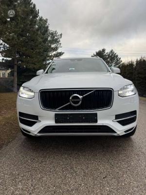 White Volvo XC90 2017 in Alytus, with an engine capacity of 1.97 L and mileage of 165 thousand km for 17350 €, photo 2 on AUTOMOTO.COM.LV