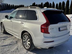 White Volvo XC90 2017 in Vilnius, with an engine capacity of 1.97 L and mileage of 215 thousand km for 19500 €, photo 2 on AUTOMOTO.COM.LV