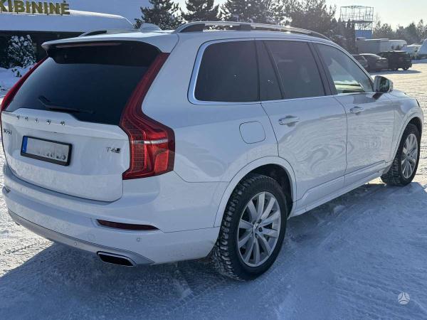 Balts Volvo XC90 2017 Viļņa, ar dzinēja tilpumu 1.97 L un nobraukumu 215 tūkst. km par 19500 €, foto 3 vietnē AUTOMOTO.COM.LV