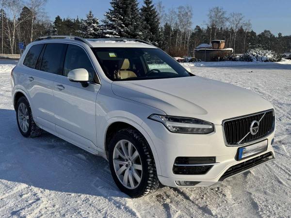 Balts Volvo XC90 2017 Viļņa, ar dzinēja tilpumu 1.97 L un nobraukumu 215 tūkst. km par 19500 €, foto 4 vietnē AUTOMOTO.COM.LV