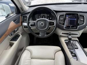 White Volvo XC90 2017 in Utena, with an engine capacity of 1.97 L and mileage of 296 thousand km for 14700 €, photo 13 on AUTOMOTO.COM.LV