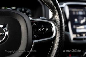 White Volvo XC90 2017 in Tallinn, with an engine capacity of 2.00 L and mileage of 242 thousand km for 24900 €, photo 11 on AUTOMOTO.COM.LV