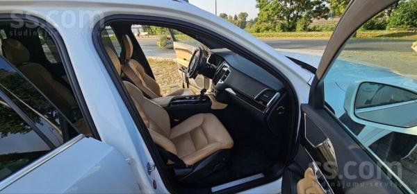 White Volvo XC90 2017 in Daugavpils, with an engine capacity of 2.00 L and mileage of 222 thousand km for 27000 €, photo 4 on AUTOMOTO.COM.LV