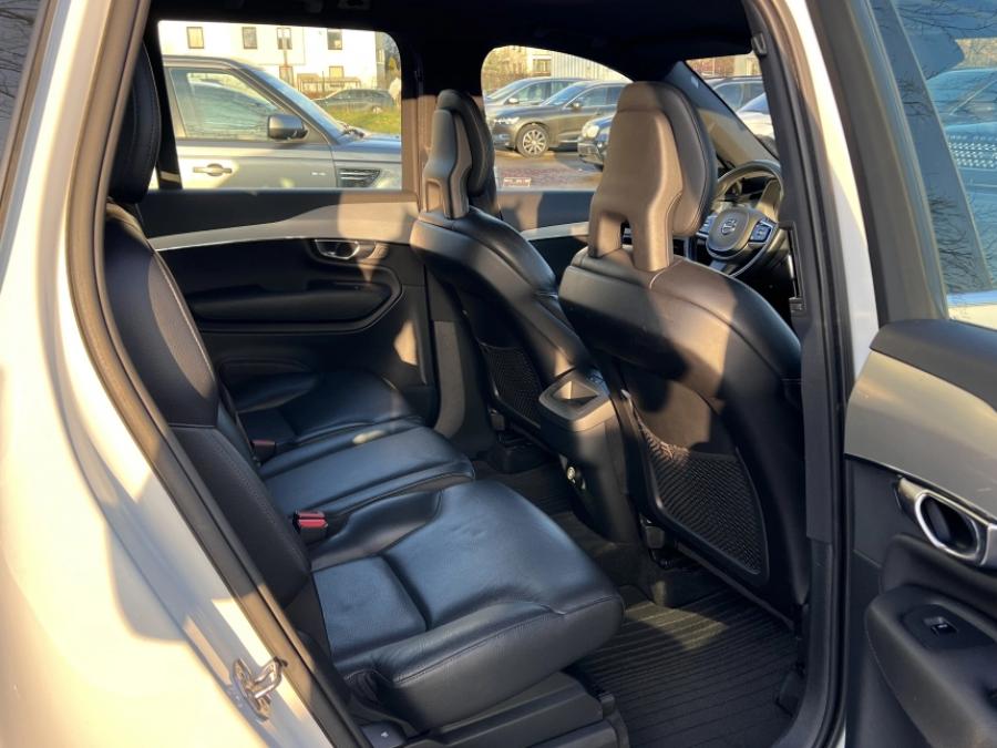 Balts Volvo XC90 2017 Rīga, ar dzinēja tilpumu 2.00 L un nobraukumu 229 tūkst. km par 19999 €, foto 15 vietnē AUTOMOTO.COM.LV