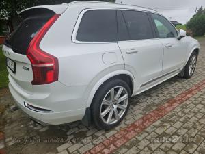 White Volvo XC90 2017 in Tallinn, with an engine capacity of 2.00 L and mileage of 241 thousand km for 24800 €, photo 4 on AUTOMOTO.COM.LV