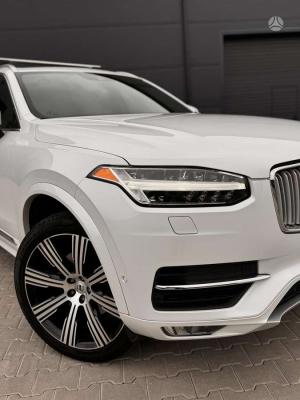 White Volvo XC90 2017 in Klaipeda, with an engine capacity of 1.97 L and mileage of 229 thousand km for 21700 €, photo 3 on AUTOMOTO.COM.LV